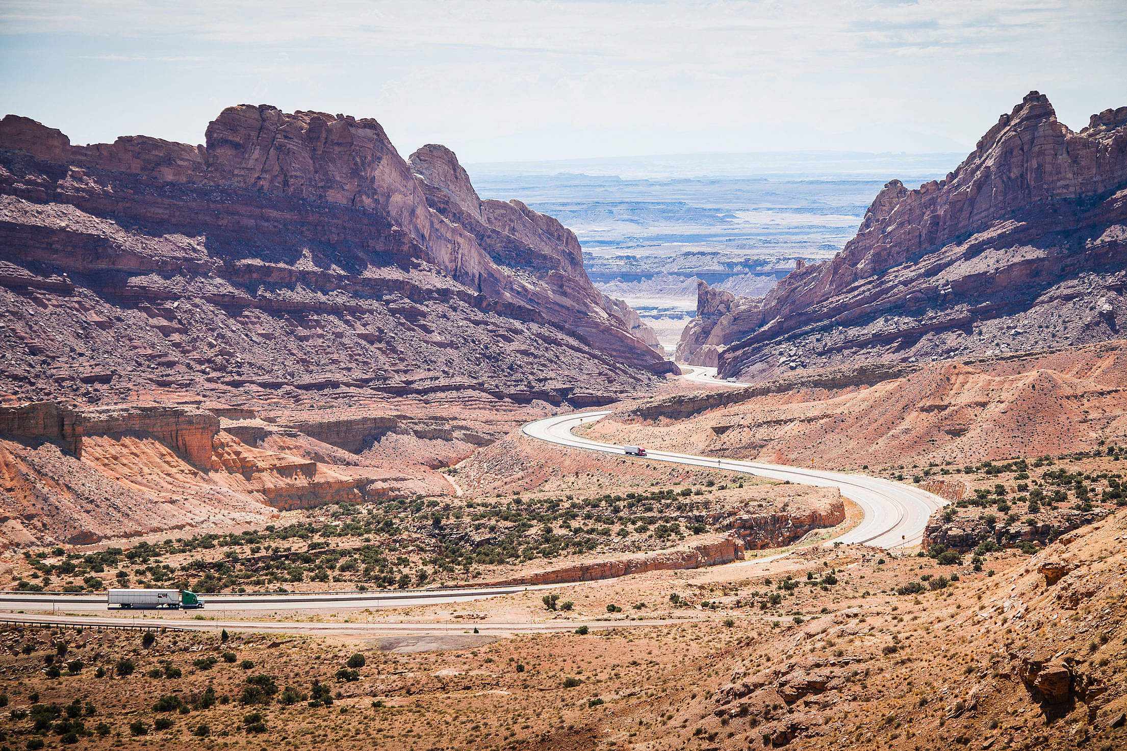 American Interstate in Utah #2 Free Stock Photo | picjumbo