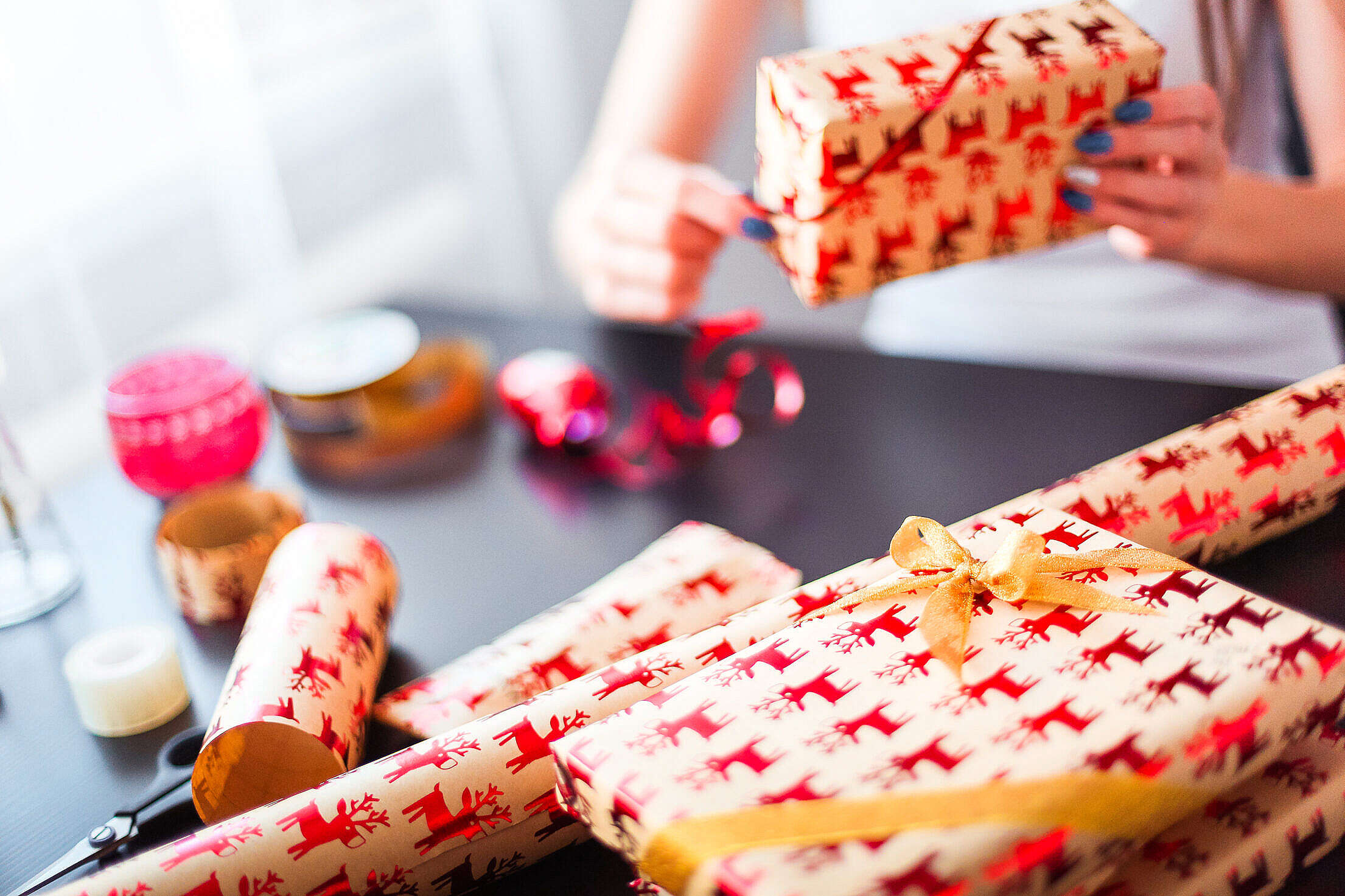 Christmas Gift Wrapping Free Stock Photo | picjumbo