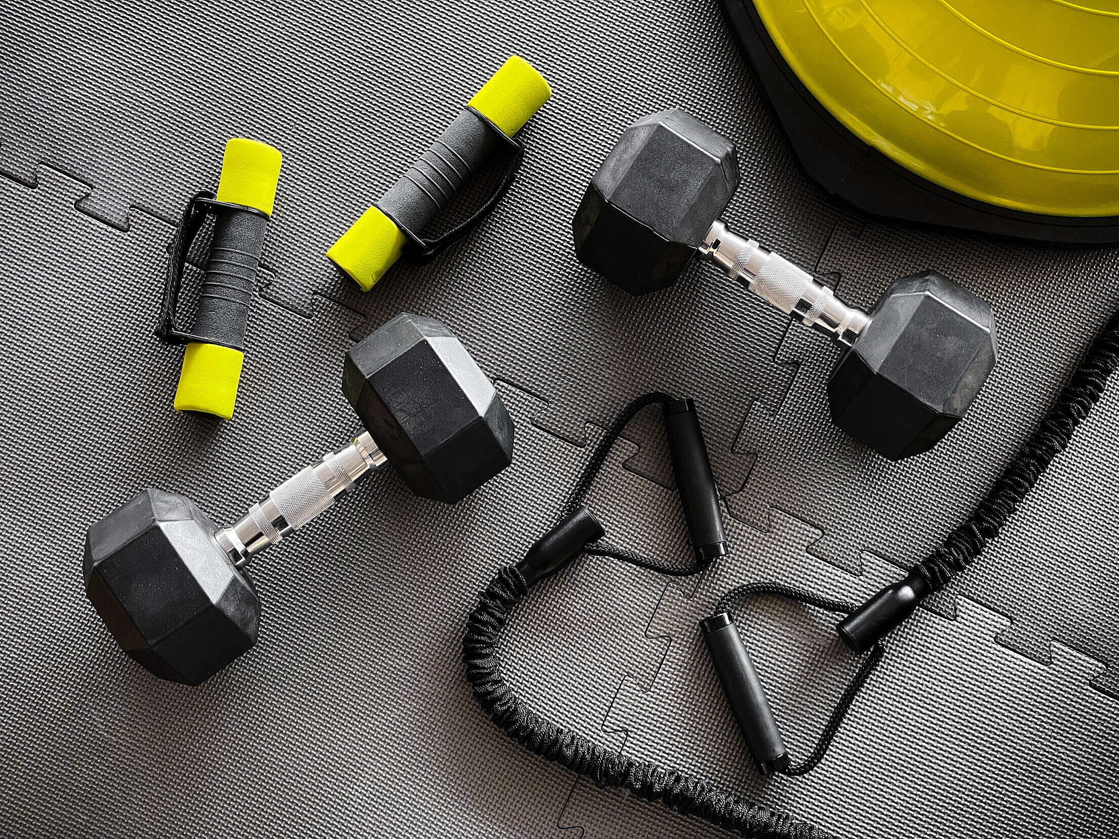 Fitness Exercise Gym Equipment Free Stock Photo | picjumbo