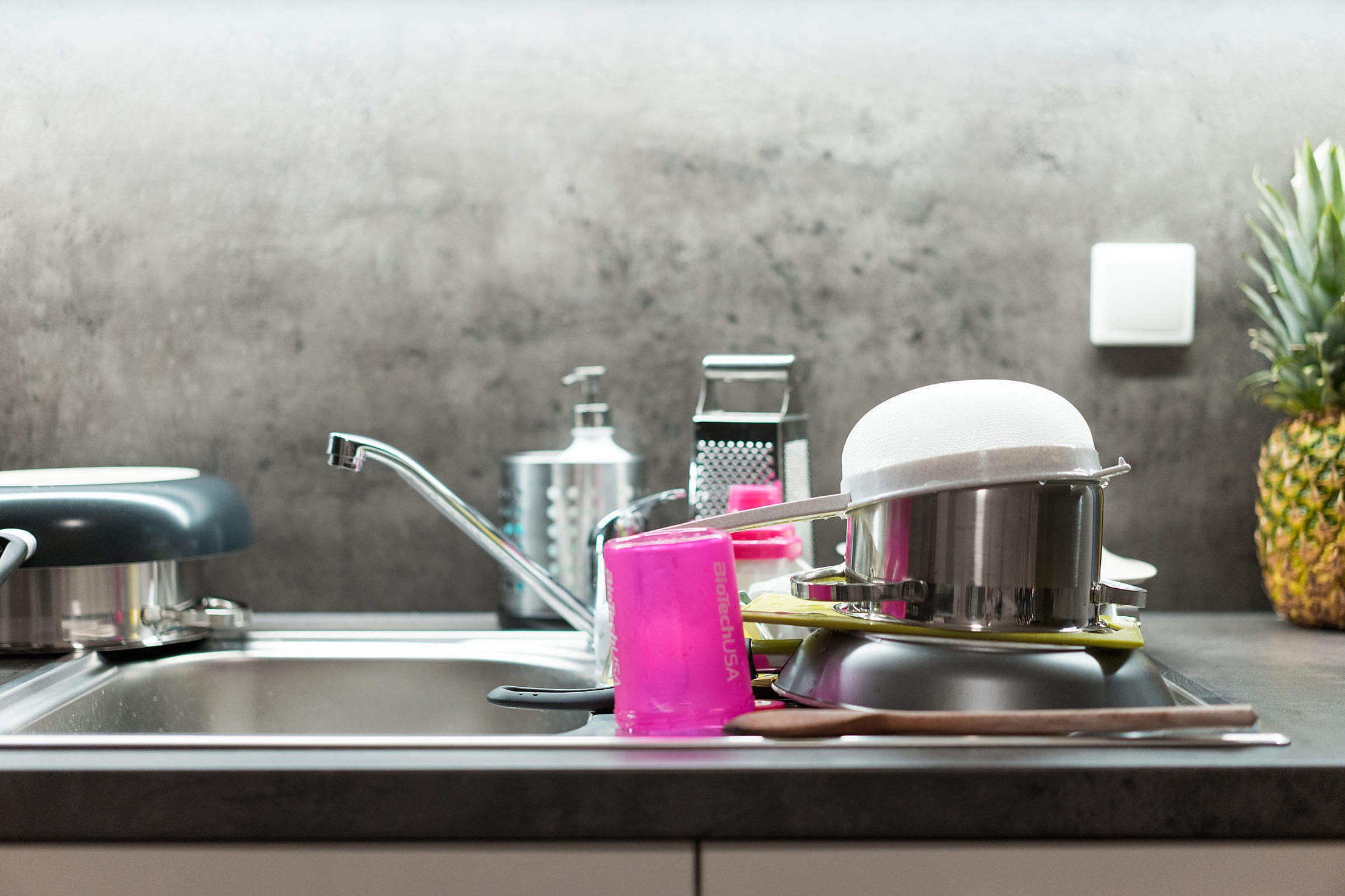 Washed Dishes Mess in the Kitchen Free Stock Photo | picjumbo