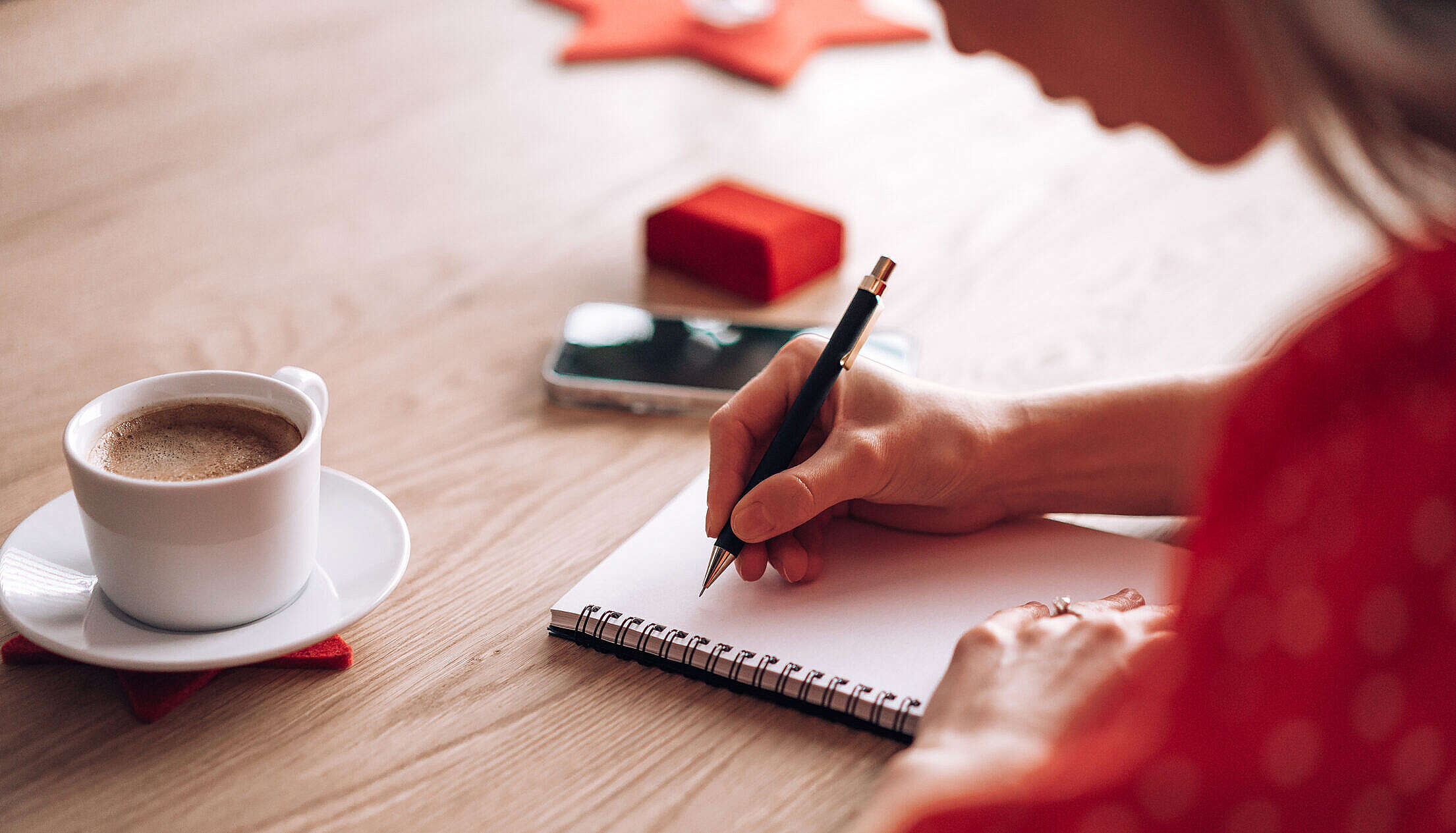 Woman Writing Her Thoughts and Ideas in a Diary Free Stock Photo | picjumbo